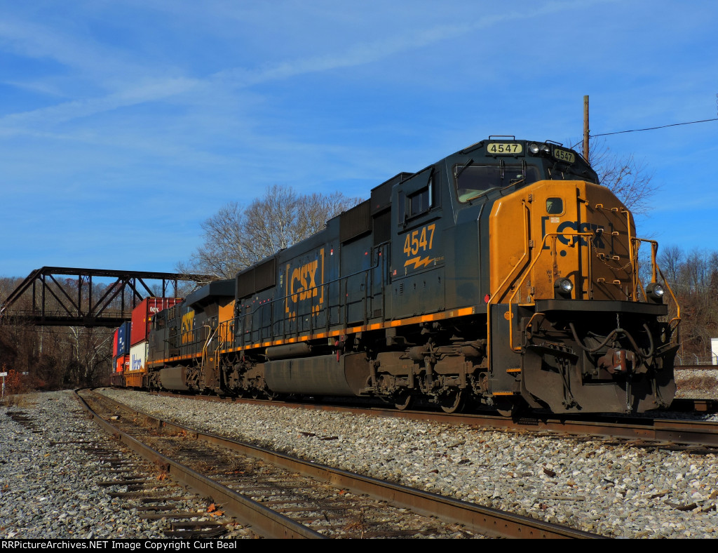CSX 4547, 812